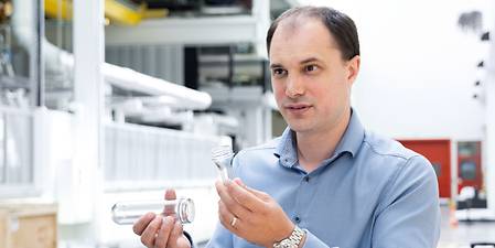 Husky Injection Molding System S. A. – Customer Story | DMG MORI - DMG MORI