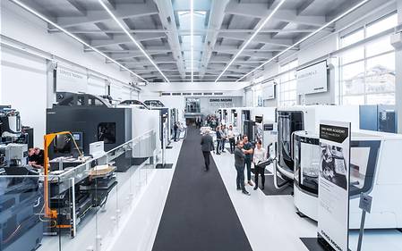 CNC Machine Maintenance Training - DMG MORI